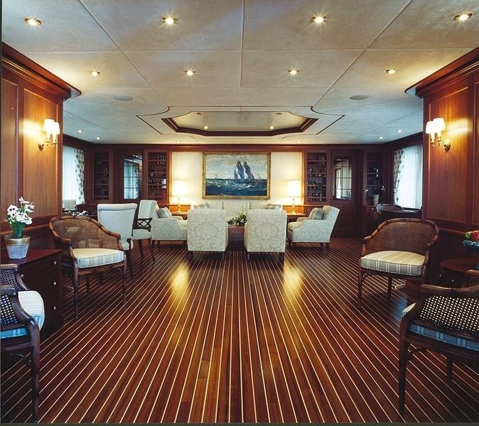 Yacht KWIKUMAT, Abeking & Rasmussen | CHARTERWORLD Luxury Superyacht Charters